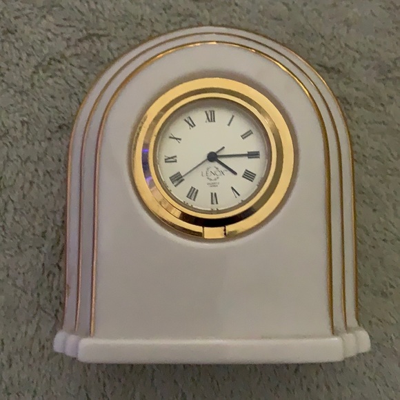 Lenox | Other | Lenox Eternal Clock Battery Operated Excellent ...